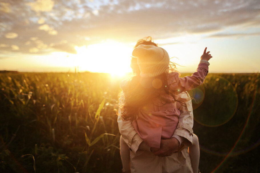 How To Add A Lens Flare In Photoshop (Step By Step)